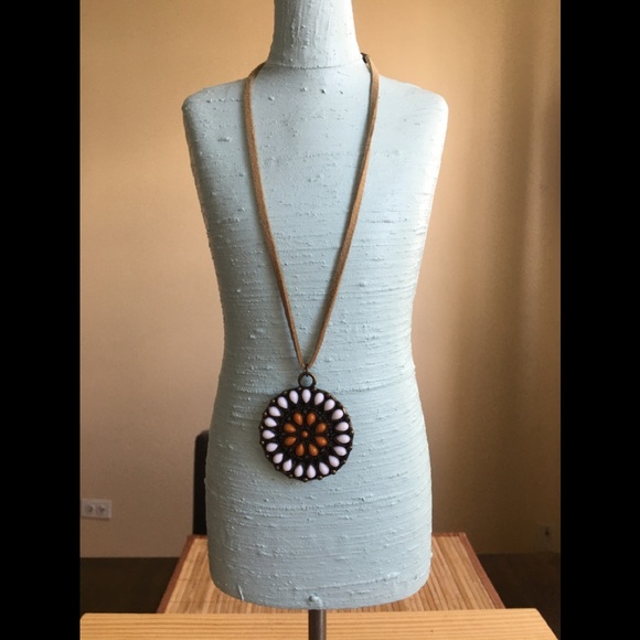 Jewelry | Sway Neck Piece With Circular Pendant | Poshmark